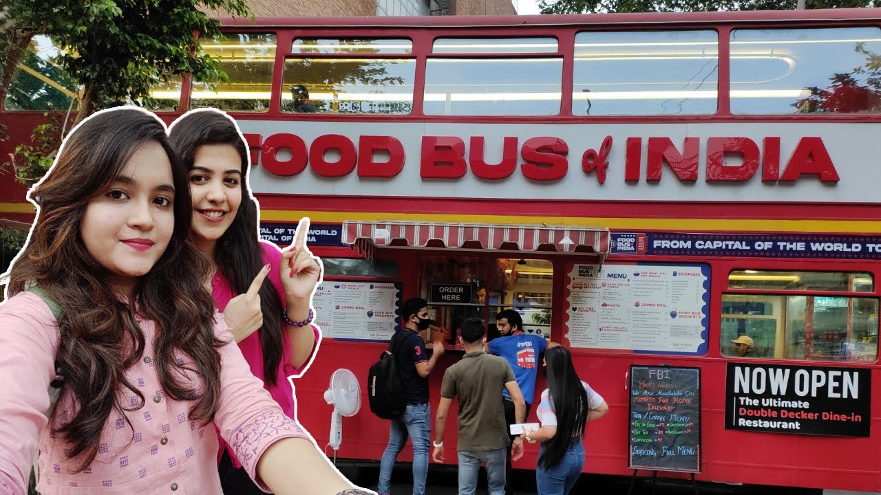 Food Bus of India | Moving Restaurant? | Yummy Food in Bus | Chtorekhor ...
