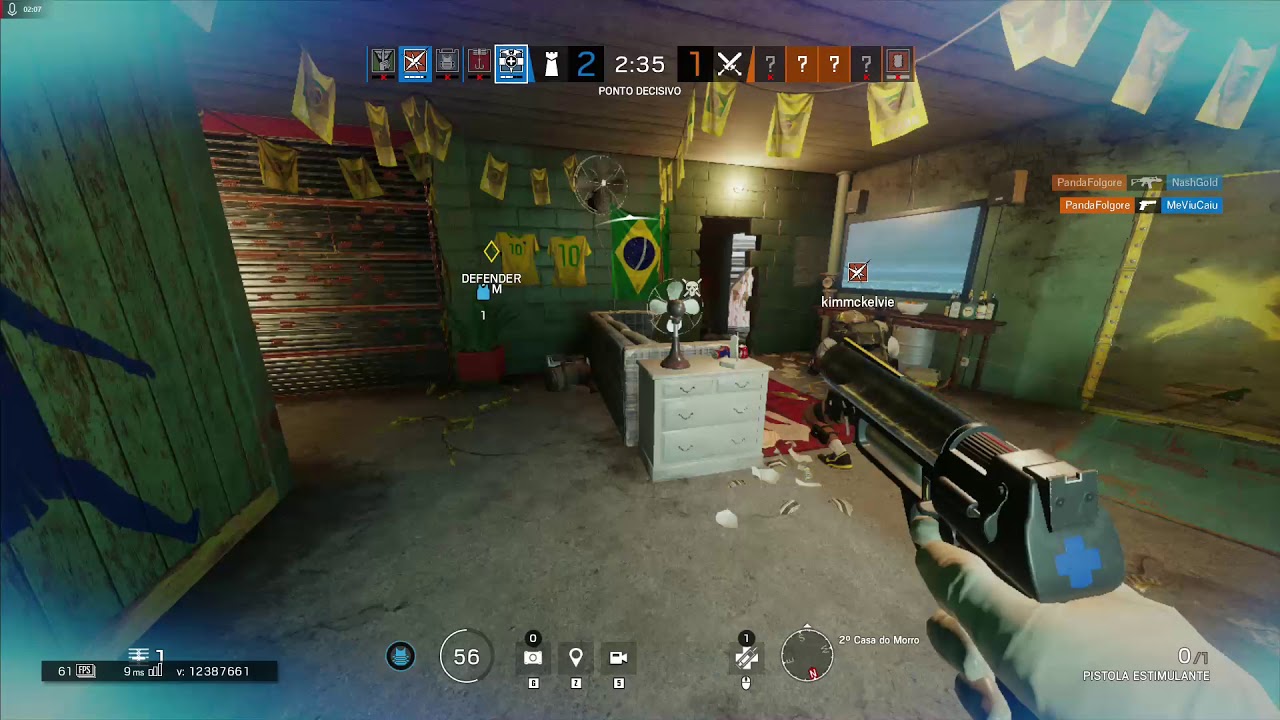 Gameplay R6 Siege Mapa Favela Ajudando a Equipe 15 - YouTube