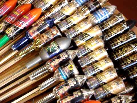 Epic Fireworks Display - 69 Big Rockets - 1.3g Fireworks - YouTube