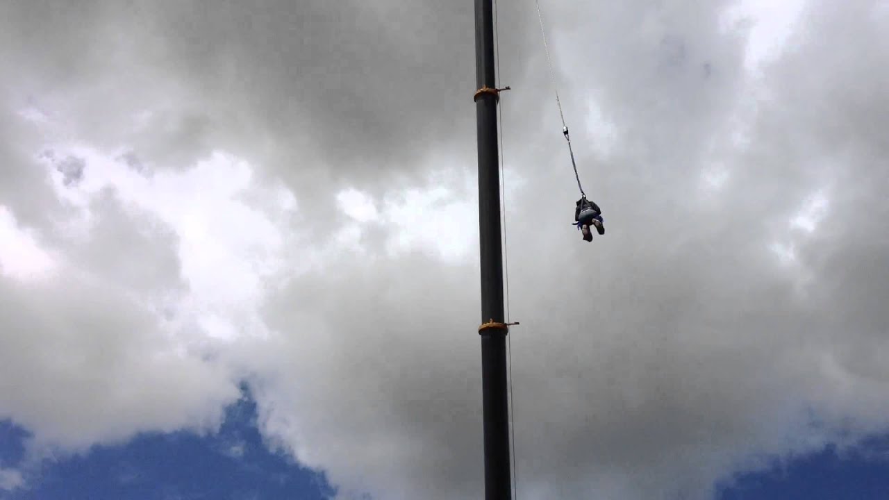 Reverse catapult bungee jump - £100 review prize winner (buyagift.co.uk ...