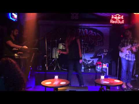 Özgecan & Jet Lag BAND @Shaker Pub - Yabancı (SILA)