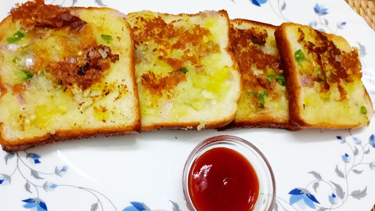 পটেটো ব্রেড টোস্ট রেসিপি।। Potato bread toast recipe।।Crispy aloo bread ...