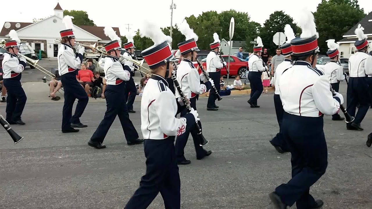 Crusaders Marching Band - YouTube