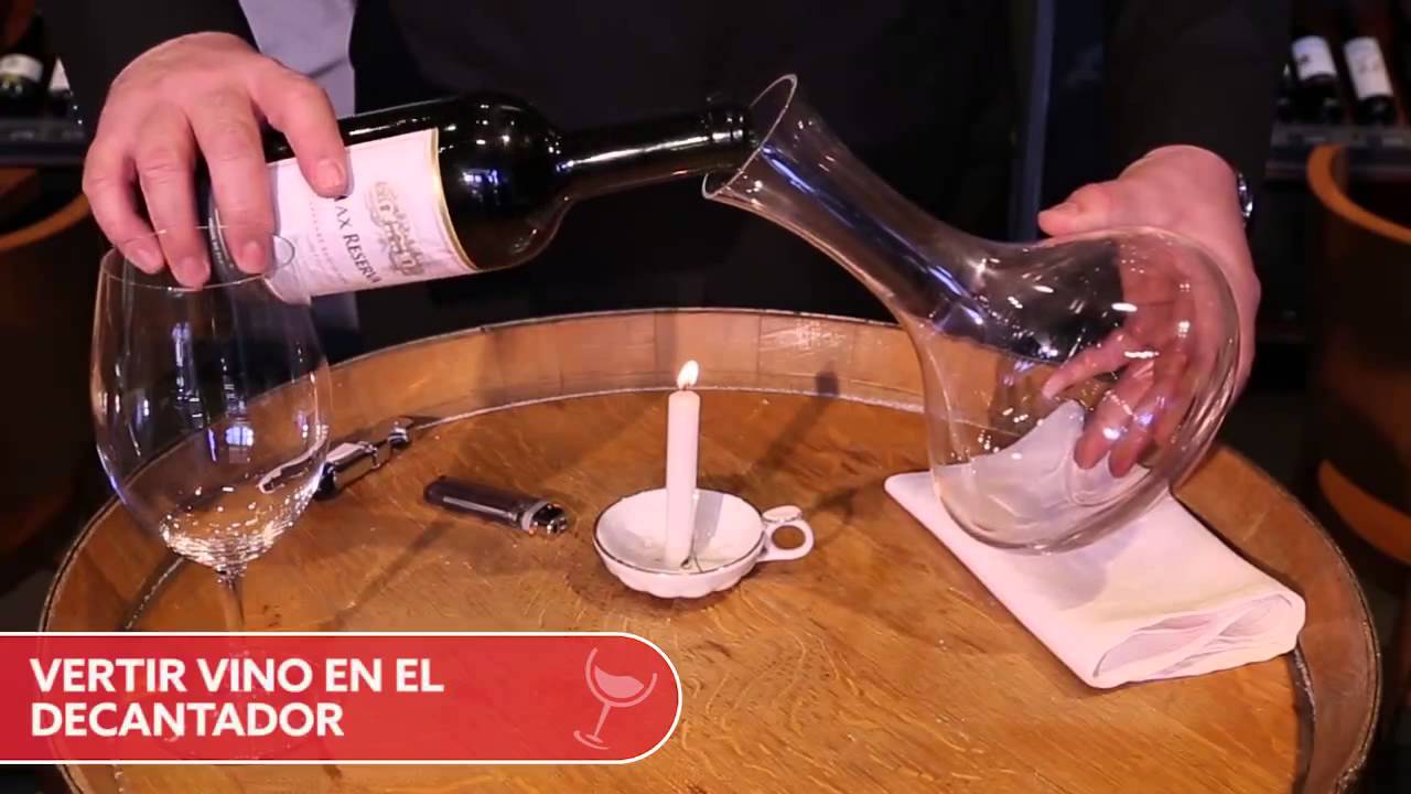 Cómo usar un Decantador de ‪#‎Vino‬ - YouTube