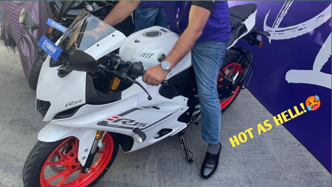 2023 Yamaha R15 v4 Launched: New feature - Quick Shifter!! New white ...