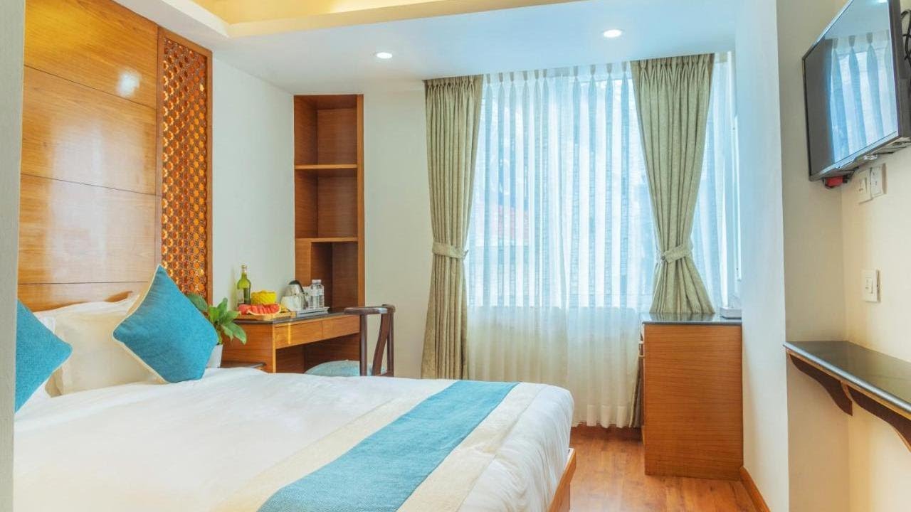 Hotel Tradition & Spa Thamel, Kathmandu, Nepal - YouTube