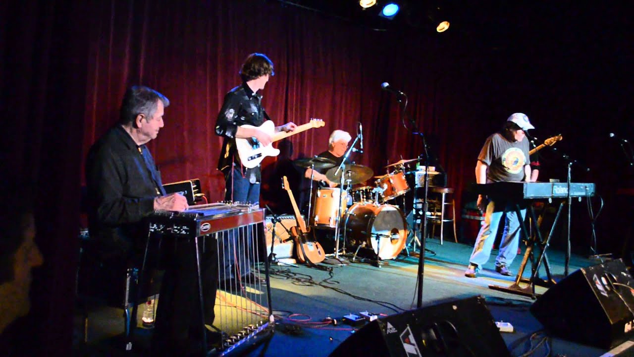 Beat Me Daddy Eight To The Bar / Commander Cody Band with Bobby Black ...