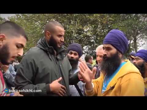 Mohammed Hijab learns from Basics of a Sikhi
