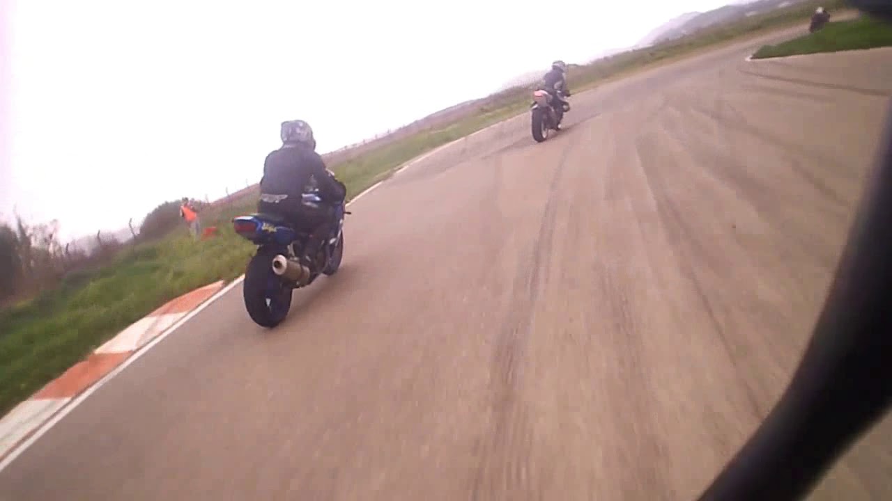 Trackday Μέγαρα 18/3/2018_Υamaha YZF R1 on board-Honda Repsol 600 - YouTube