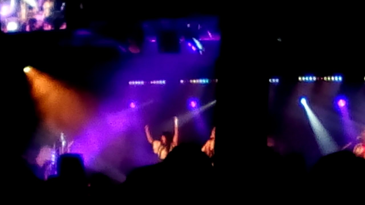 Butlins bognor - Abba revival - YouTube