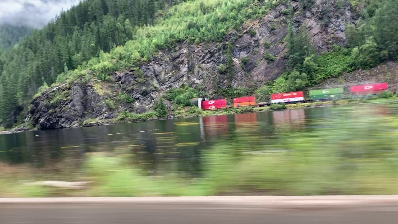 The Train at Three Valley Gap, BC - YouTube