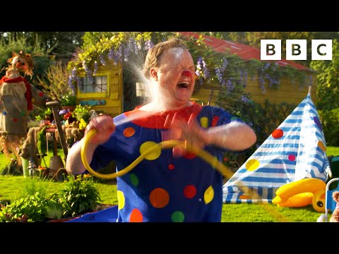 Mr Tumble Gets Splashed Compilation 💦 CBeebies Something Special | 15+ Mins