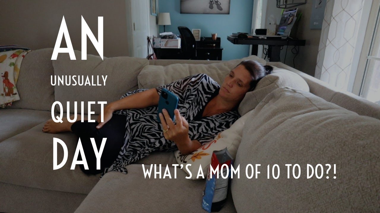 An unusually quiet day in a large family home - YouTube