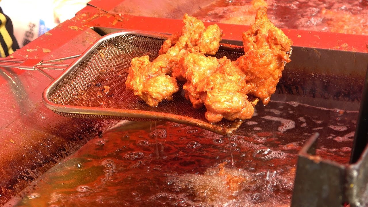 Japanese fried chicken - Fushimi Inari - YouTube