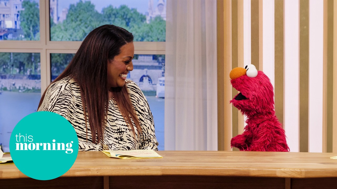 Elmo Shares His Gift of Giggles with Alison and Dermot! | This Morning ...