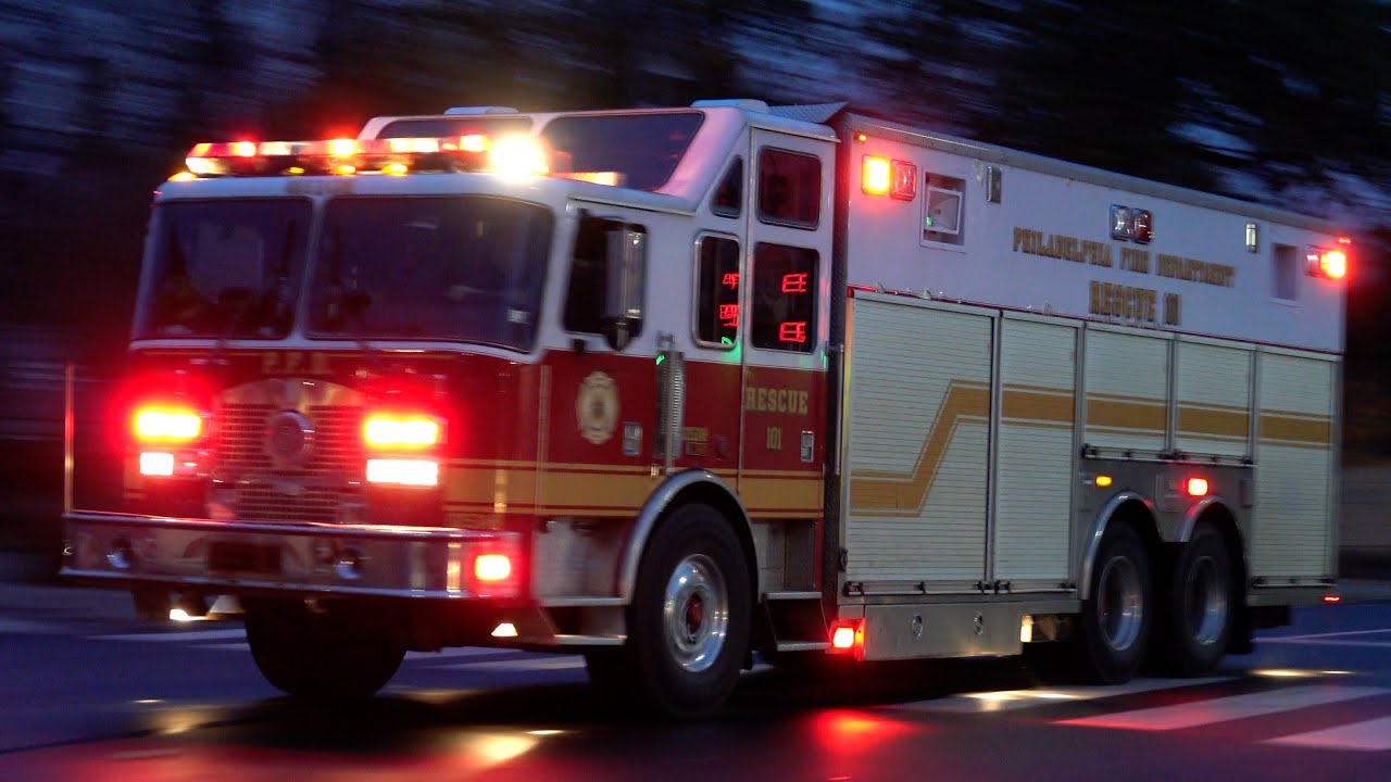 Philadelphia Fire Department Rescue 1 Responding - YouTube