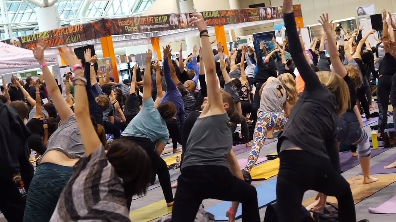 Yoga Expo Toronto - Vlog 002 - YouTube