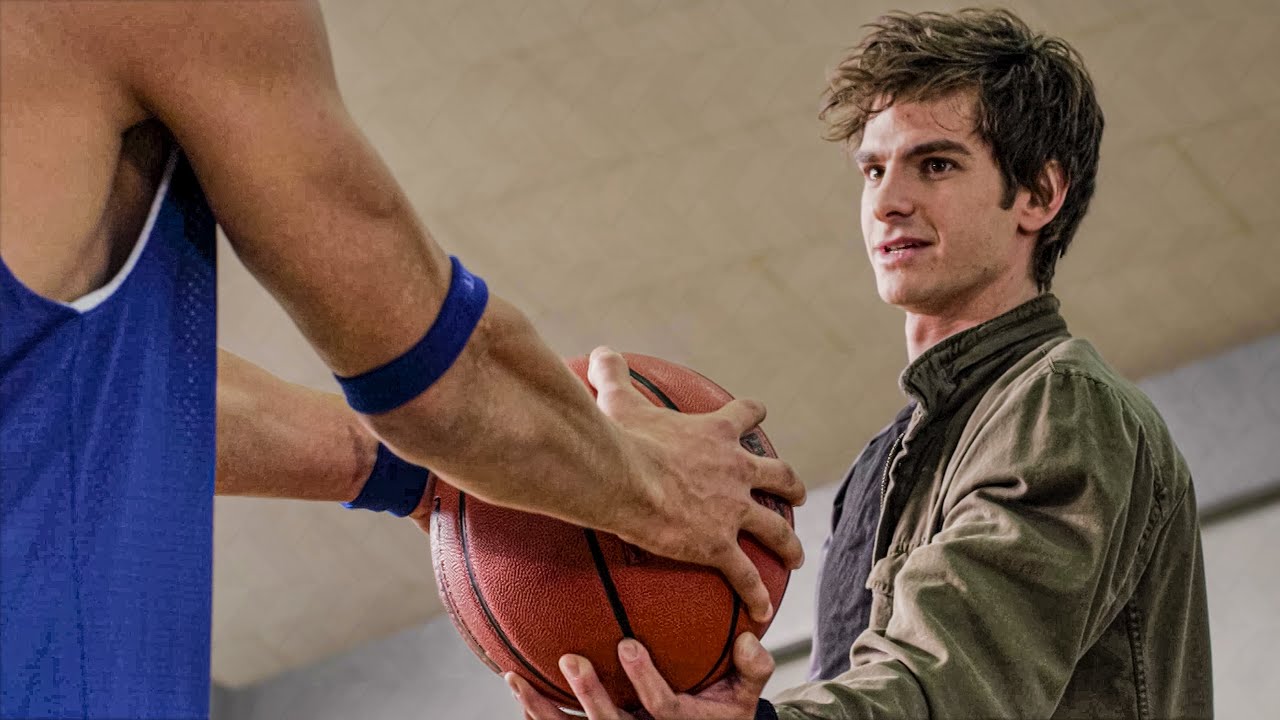 Peter vs. Flash Basketball Showdown! | The Amazing Spider-Man - YouTube