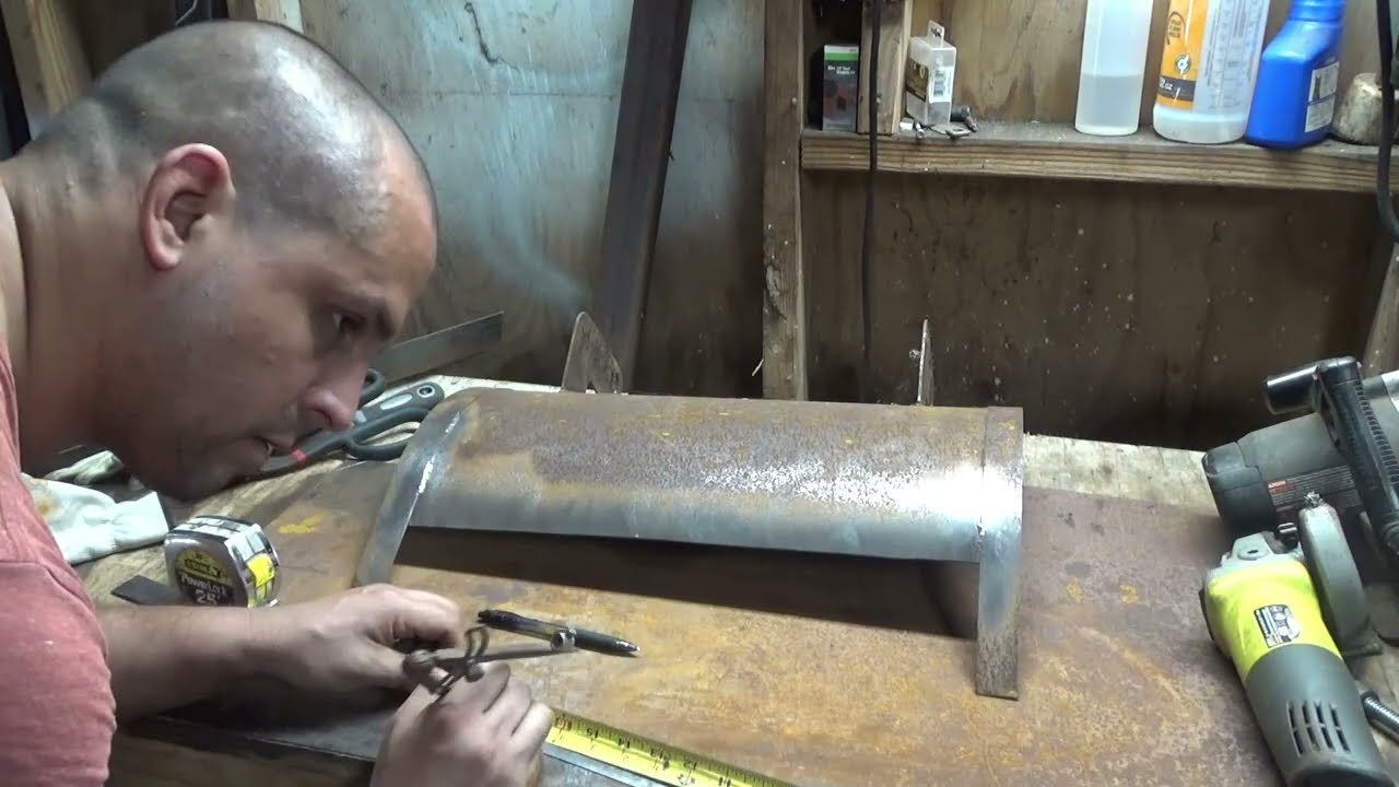How to build an offset smoker door. - YouTube