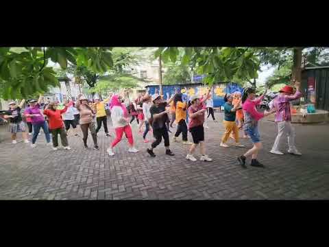 like a dynamite linedance - YouTube