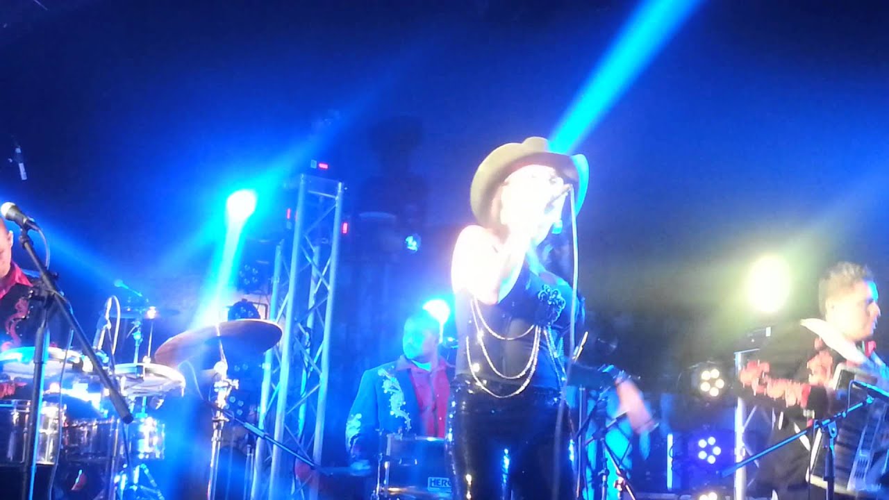 Lidia cavazos al norte del corazón oklahoma city - YouTube