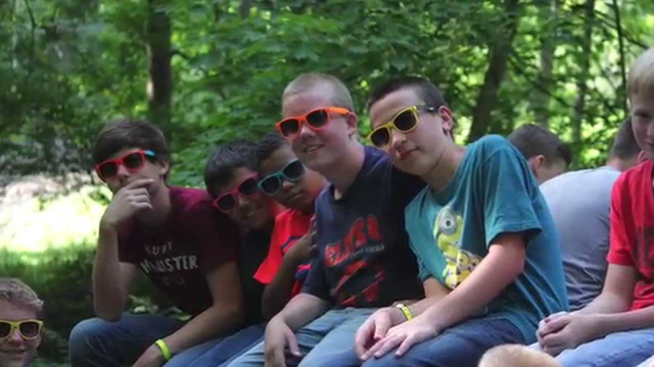 Junior high camp '15, Camp Manitoumi - YouTube