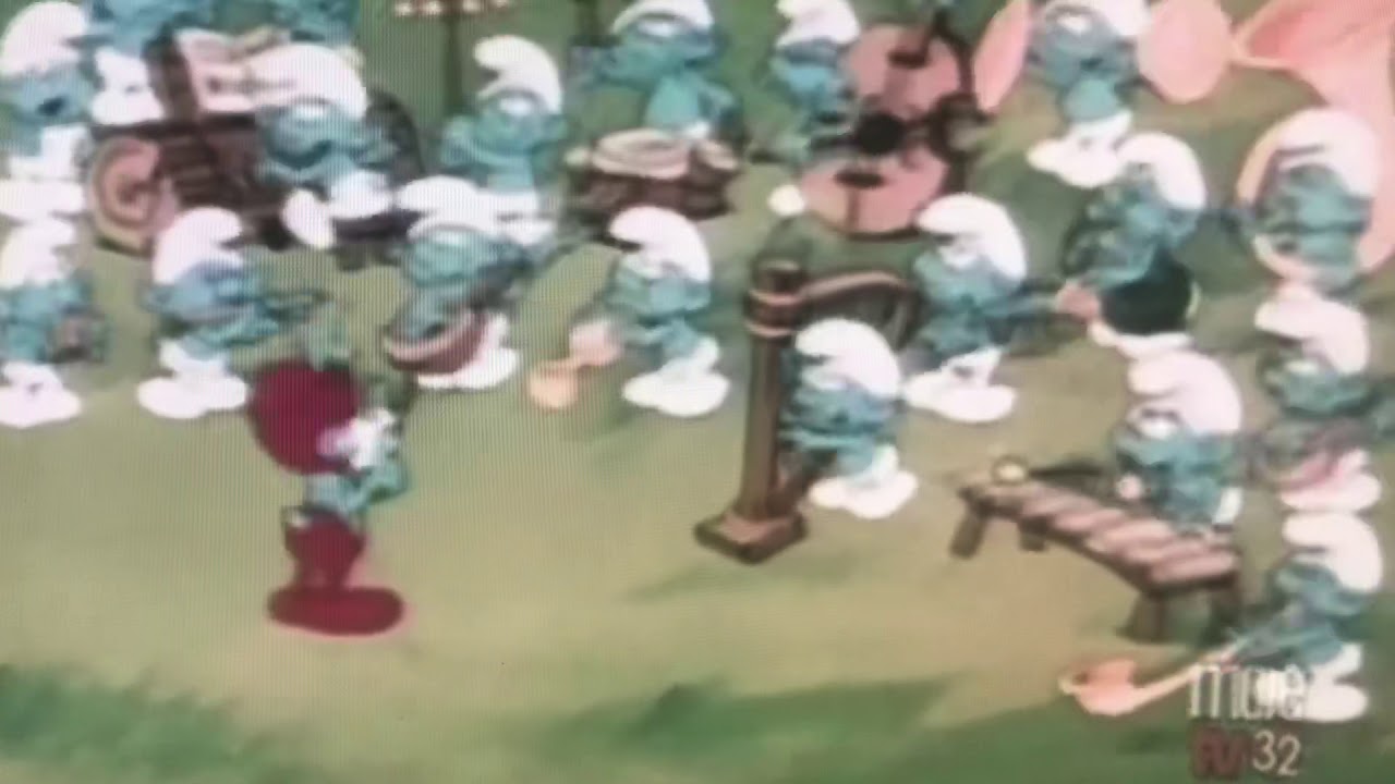 Smurfs once in a blue moon - YouTube