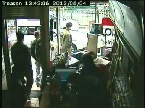 Surveillance Video of German Police Arresting "Canadian Psycho" Luka ...