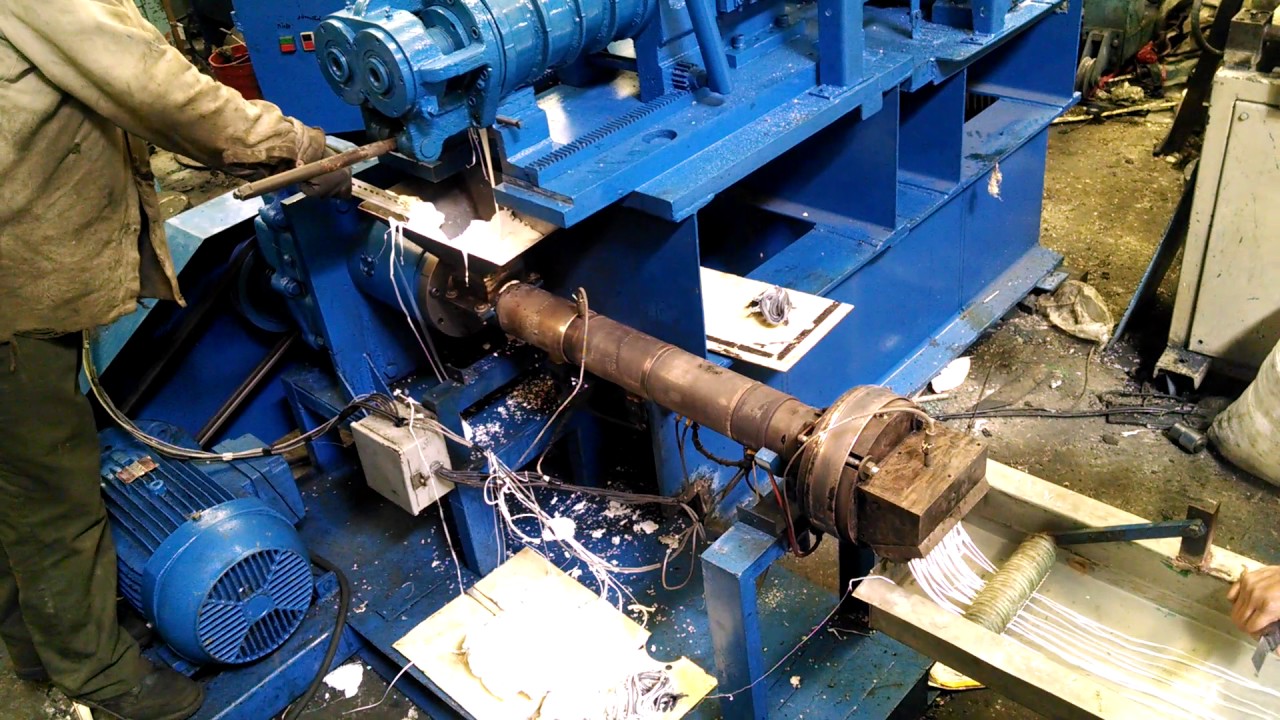 Extruder para master bach - YouTube