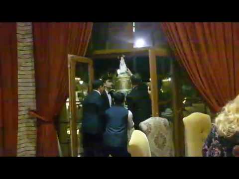 Fatimenin ad gunundə tort gapidan kecmirdi