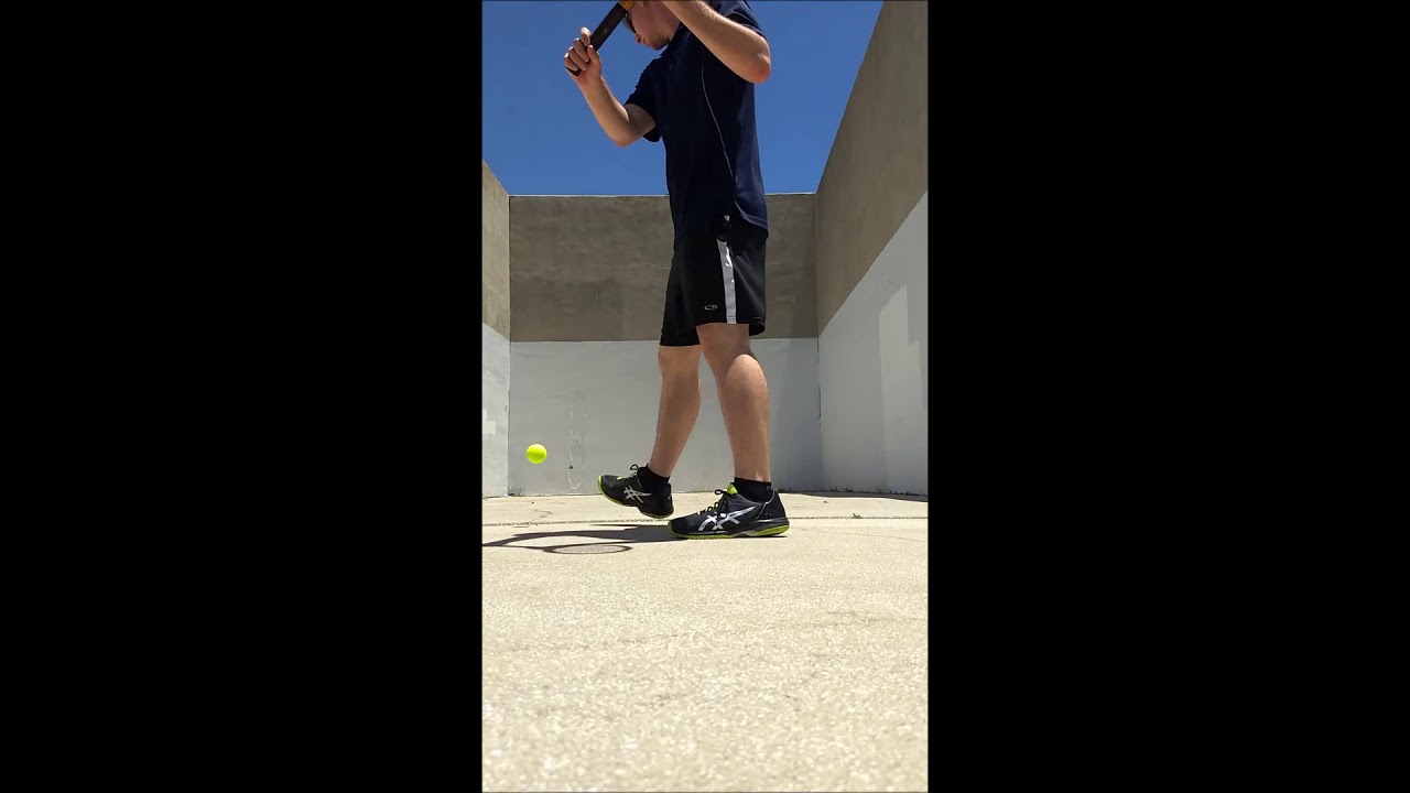 Hitting with a Bancroft Borg Personal (Wooden racket) - YouTube