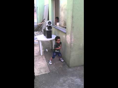 dançarino mirim funk