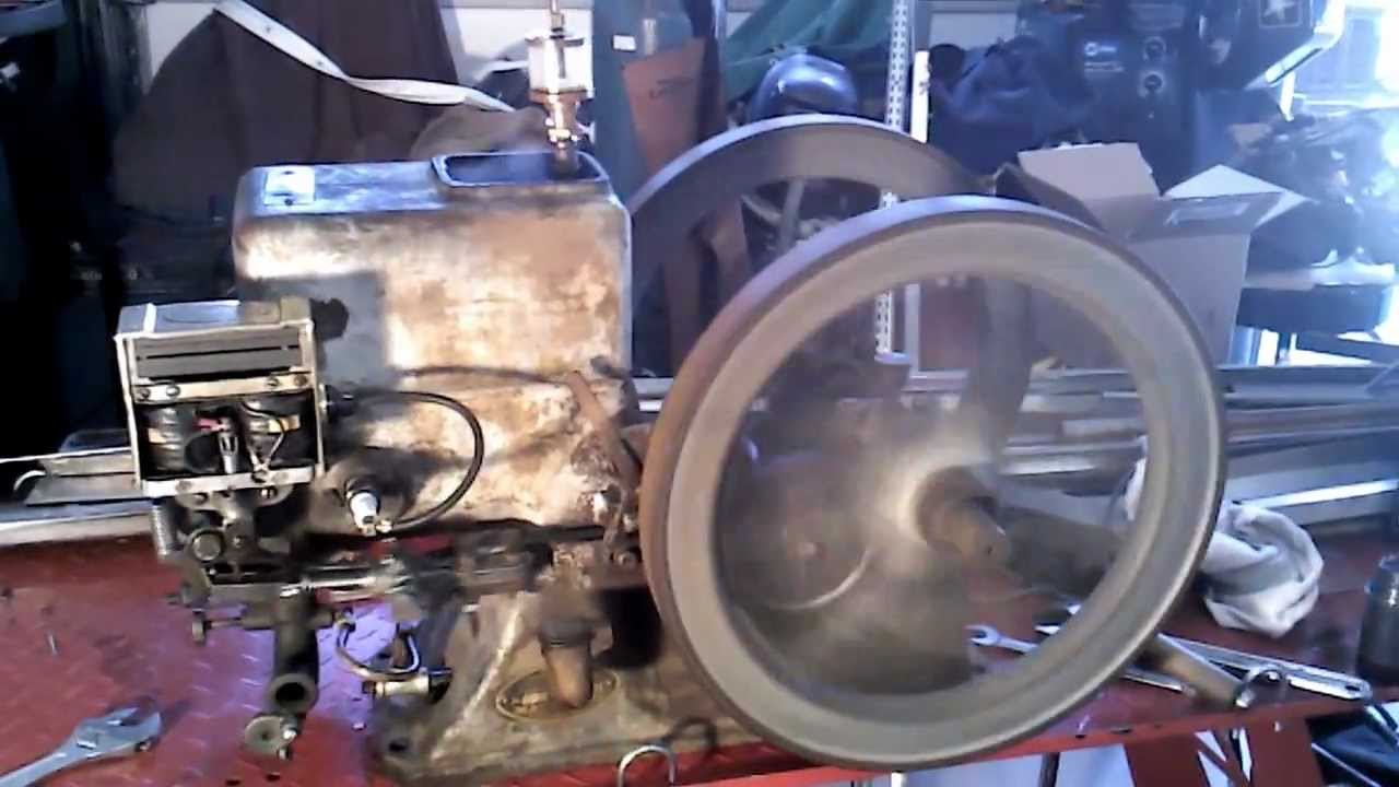 Jaeger (Hercules) 2 HP hit and miss engine running - YouTube