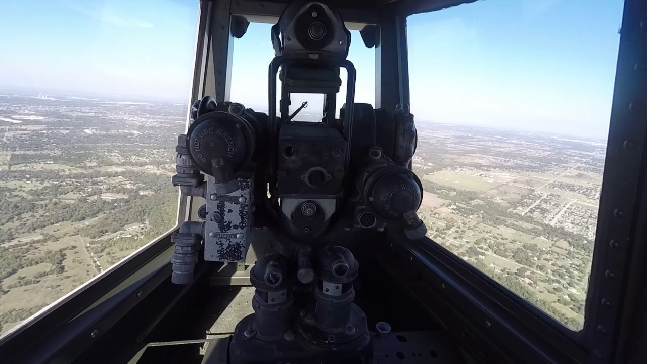 B-29 "Fifi" Ride - YouTube