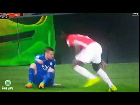 Eric Bailly destroys Jamie Vardy