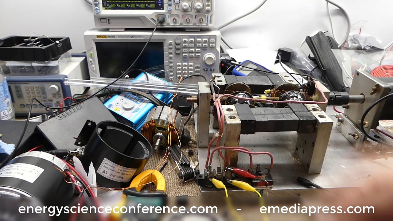 700 Volts from Kromrey Generator - YouTube