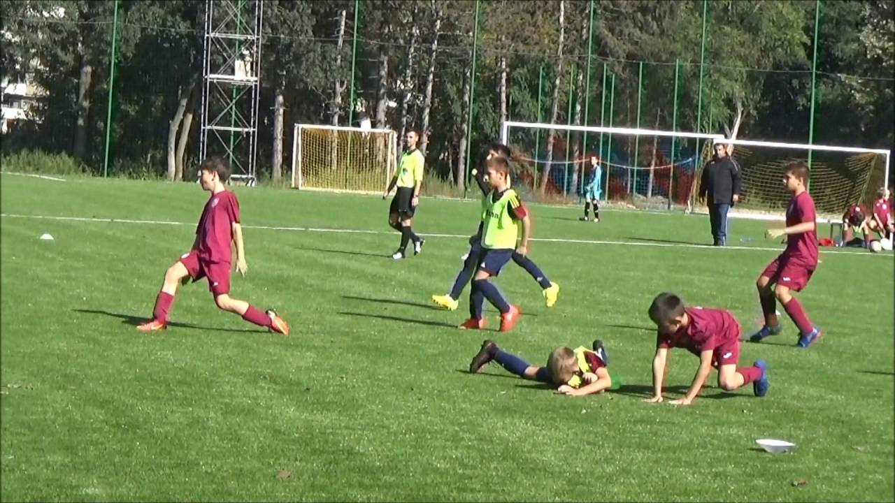 Academia de Fotbal Luceafarul Cluj 5 - 0 CFR Cluj - YouTube