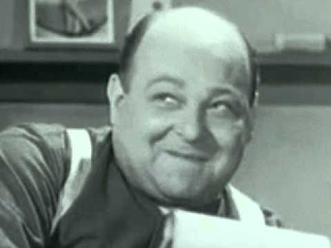 Max Bacon - Barmitzvah Boy / Shmoul, Pick Up the Kishke (1938) - YouTube