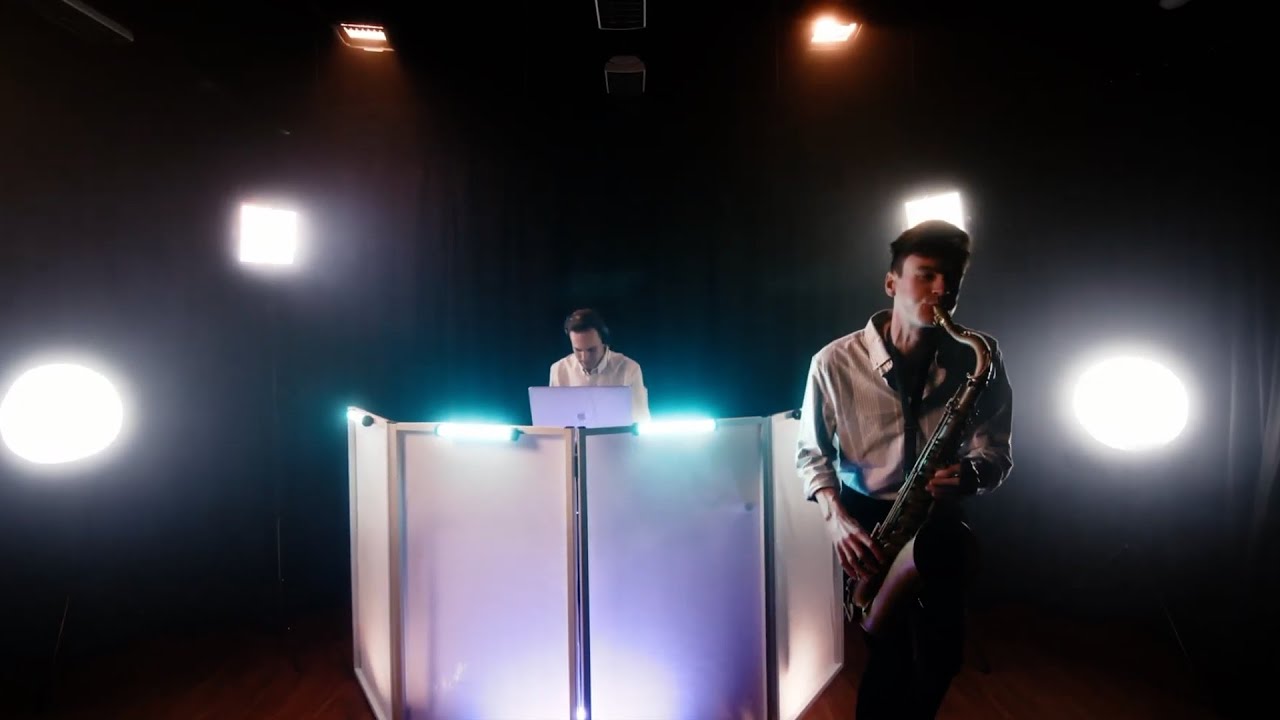 Tom Party Sax | Saxophone player | Derbyshire - YouTube