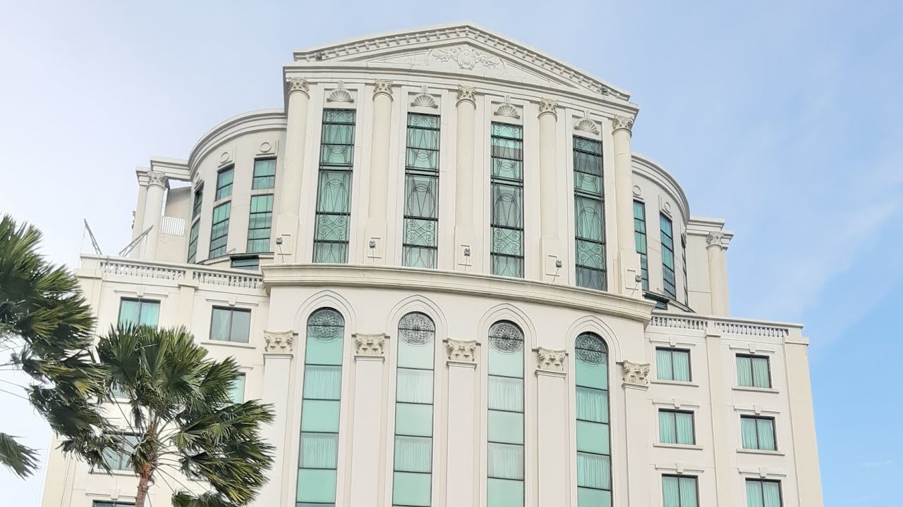 Grand Aston Cityhall Medan Tinggal Kenangan, Pulih dari Covid-19 ...