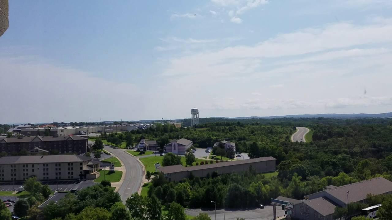 Bookvip.com customer review of the Radisson Hotel Branson - YouTube