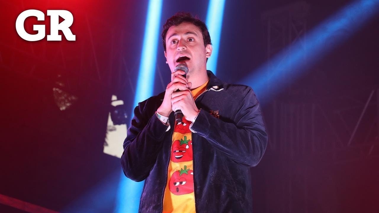 Celebran comediantes su festival en CDMX - YouTube