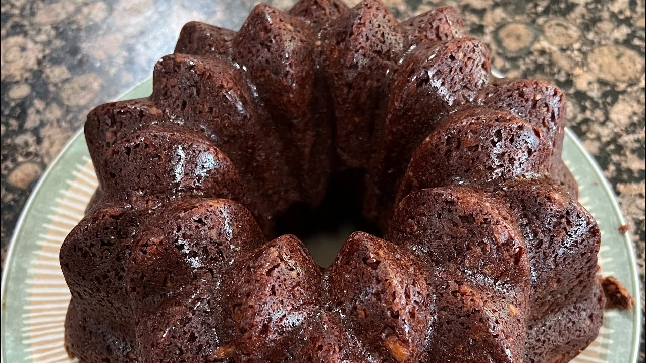 Recipes Mania: Double Chocolate Crunch Cake🍫 - YouTube