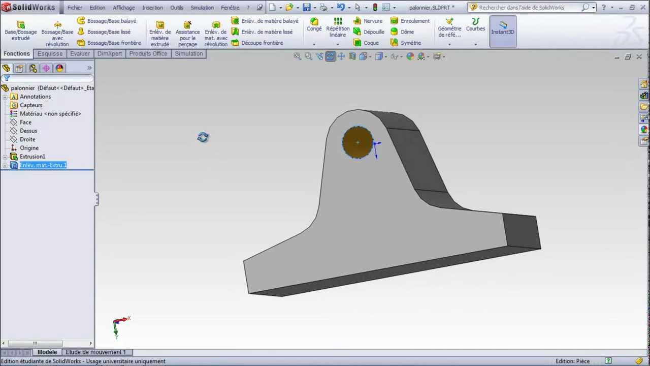 SolidWorks création piece 2eme partie : trou - YouTube
