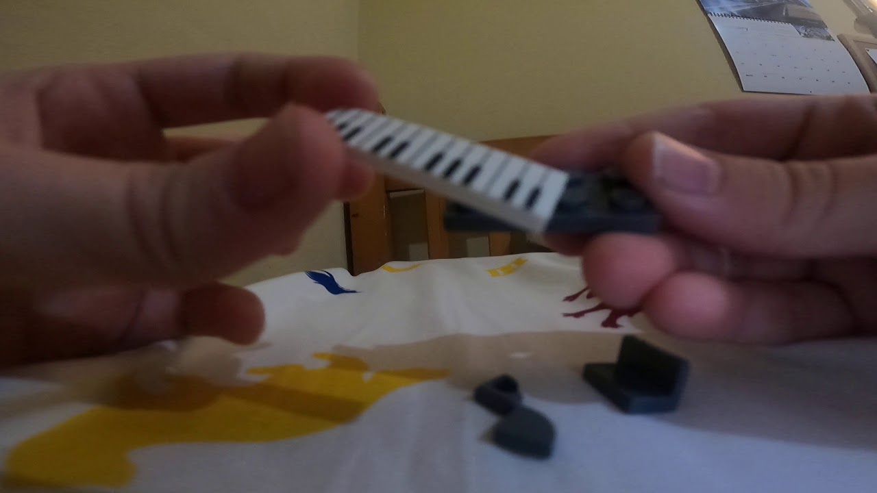 How to build a mini Lego keyboard - YouTube