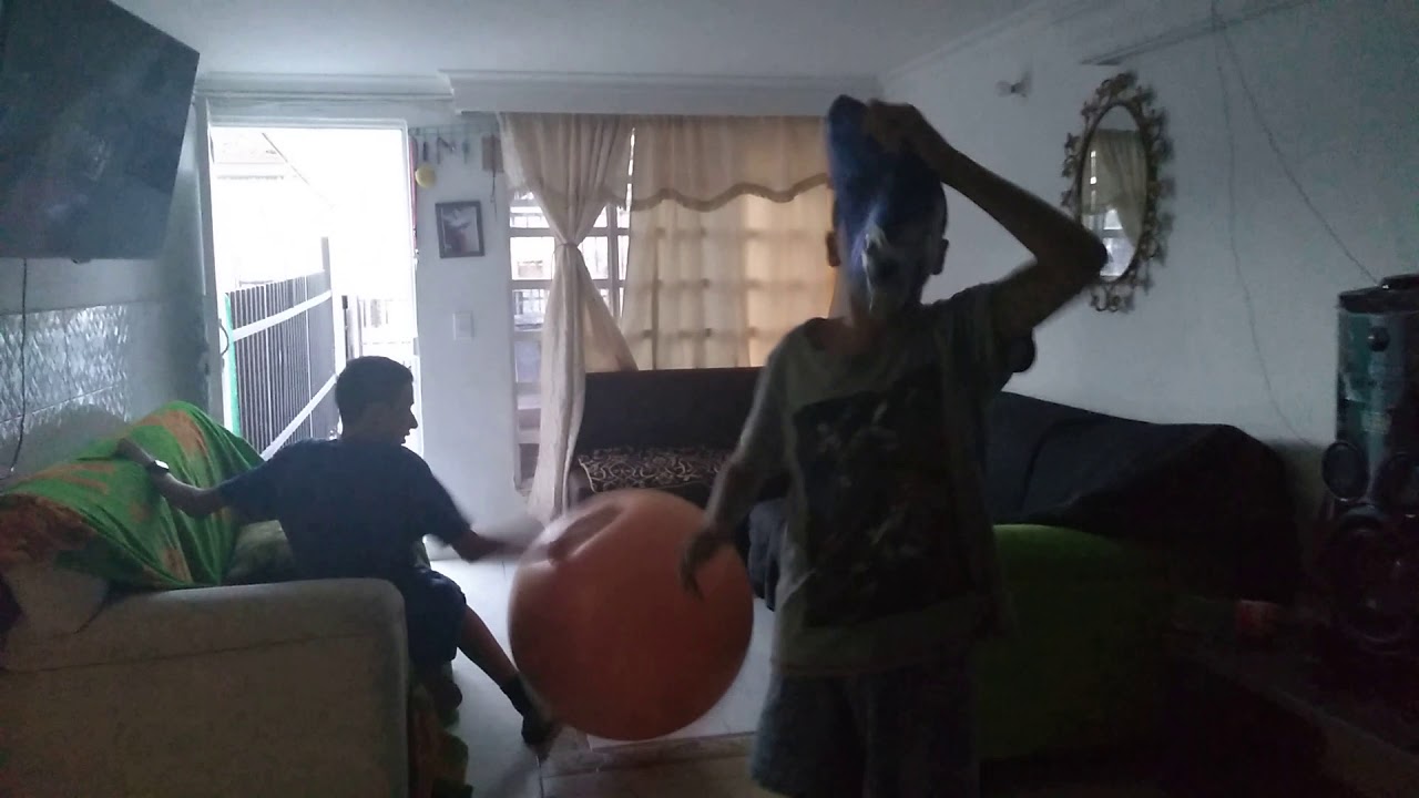 Haciendo locuras con mis amigos - YouTube
