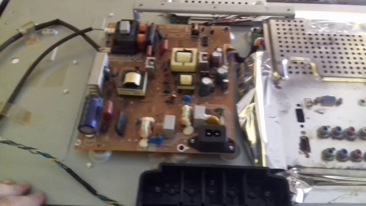 TV PHILIPS 26PFL3404/78 - DISPLAY QUEBRADO - Vídeo Nº 003 # ...