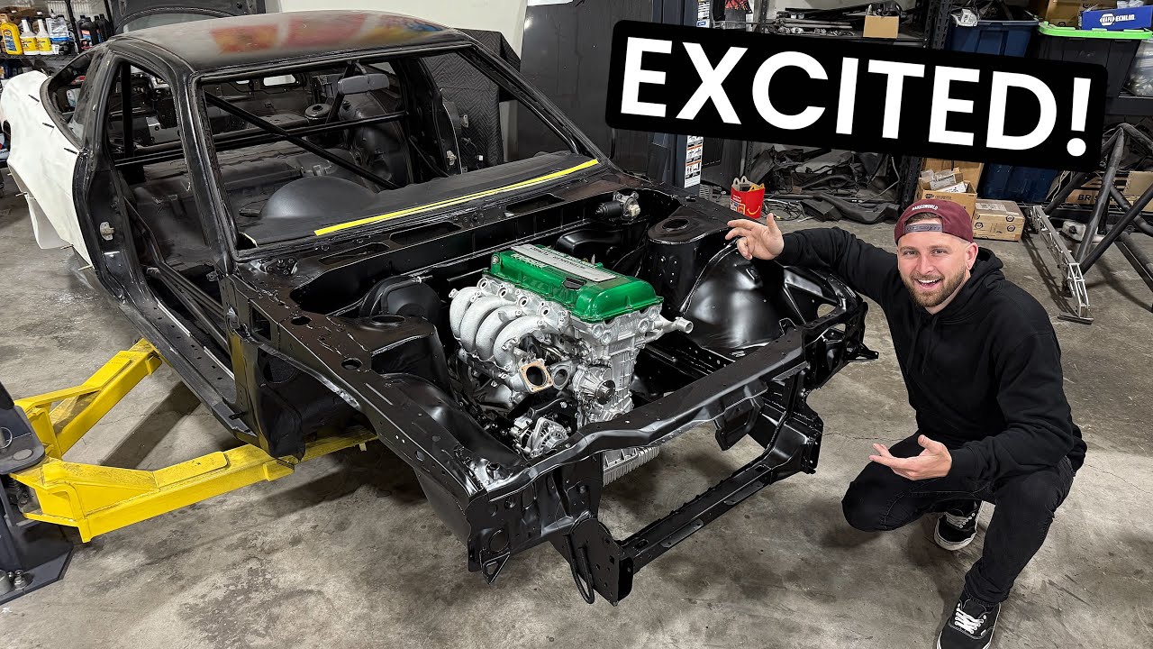 Dropping a FULLY BUILT engine in my NEW CHASSIS! - YouTube