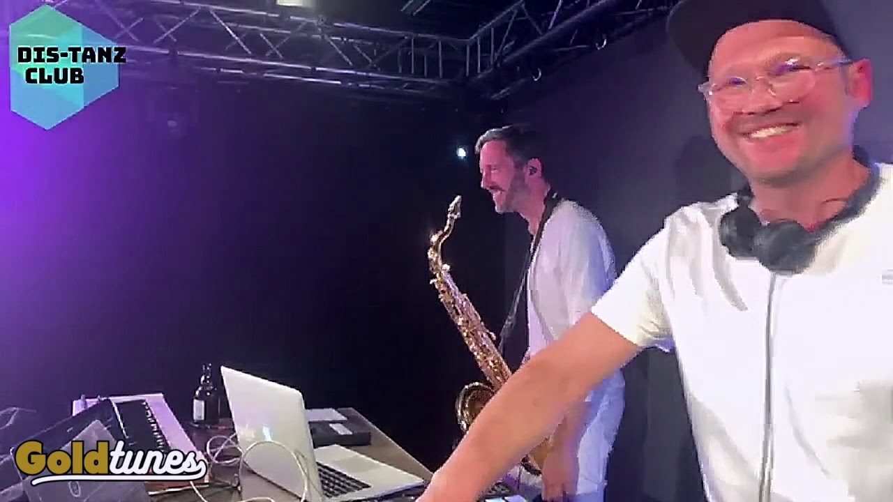 Goldtunes - I Feel Good James Brown Routine (DJ RIX & Mr. Smith) - YouTube