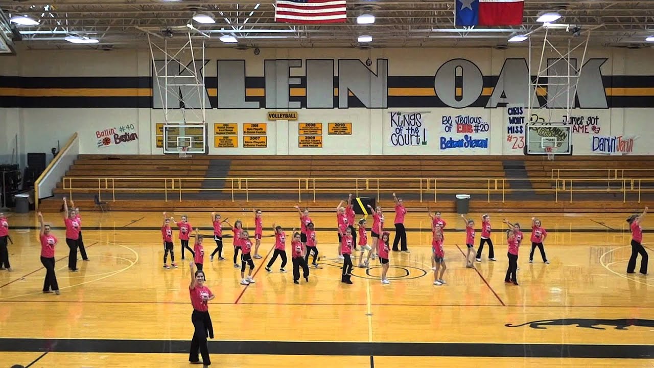 Klein Oak Strutters Winter Dance Clinic - 3rd & 4th graders - YouTube